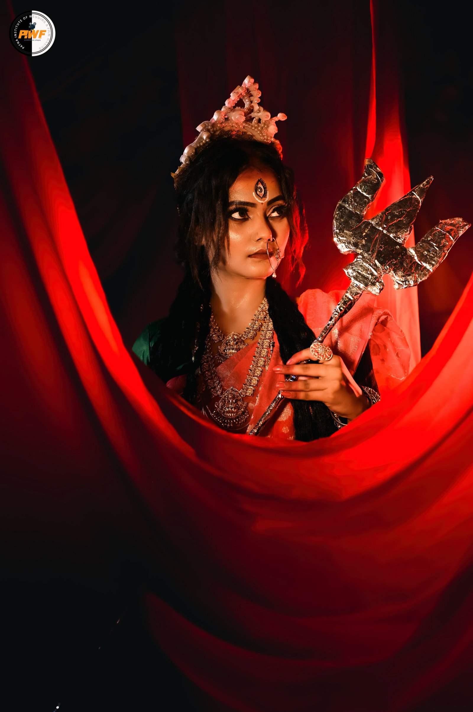 Devi Look Photoshoot Poses | PHOTOGRAPHY COURSE INDIA